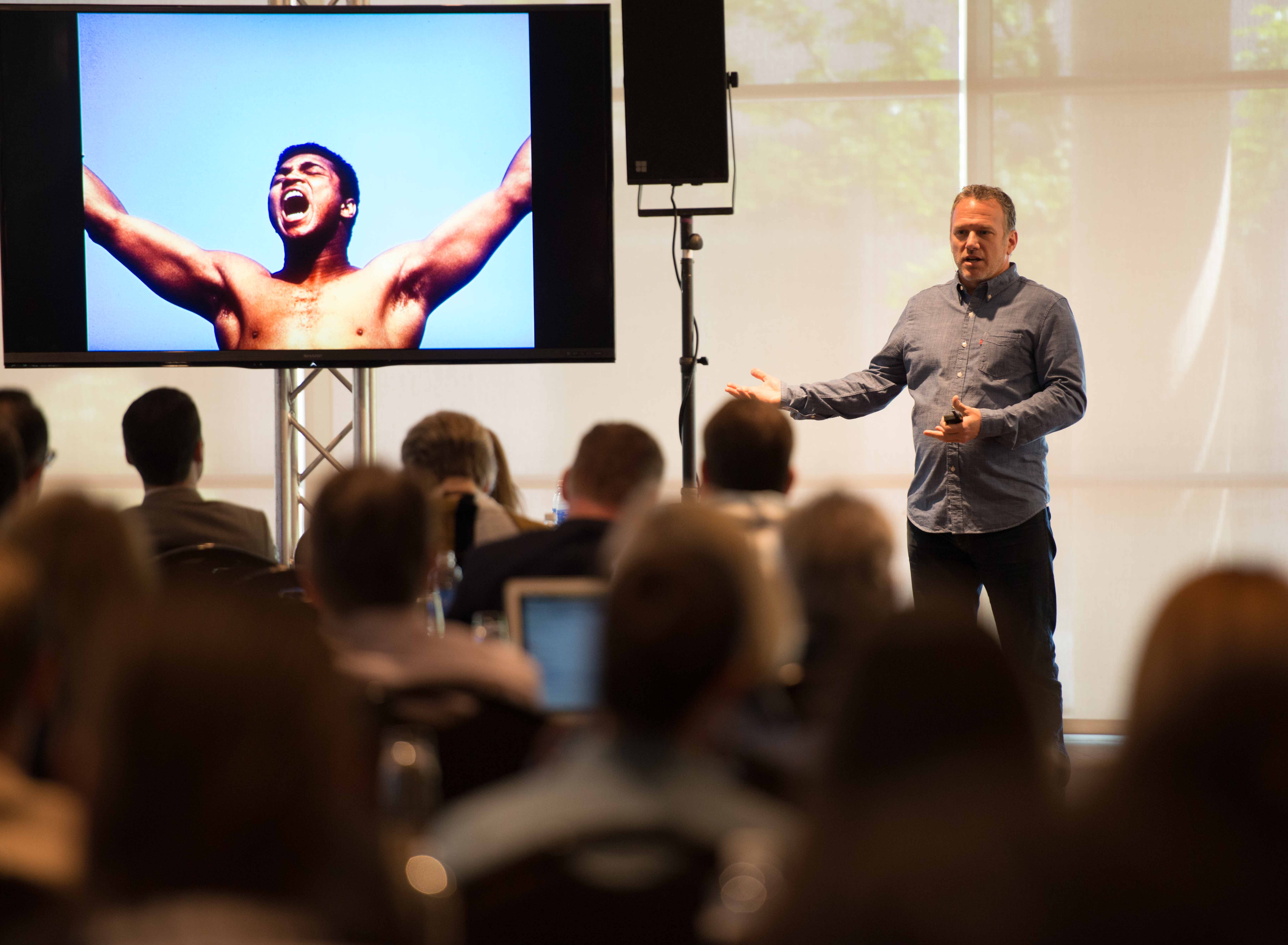 The power of vulnerability on our social communities - Socialbrite